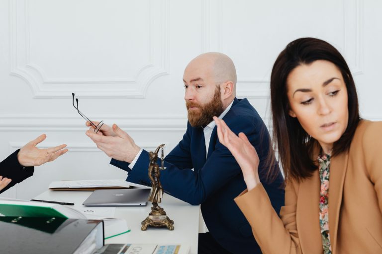 How to Make Smart Replies And React to Rude Comments - Getnamenecklace Blog